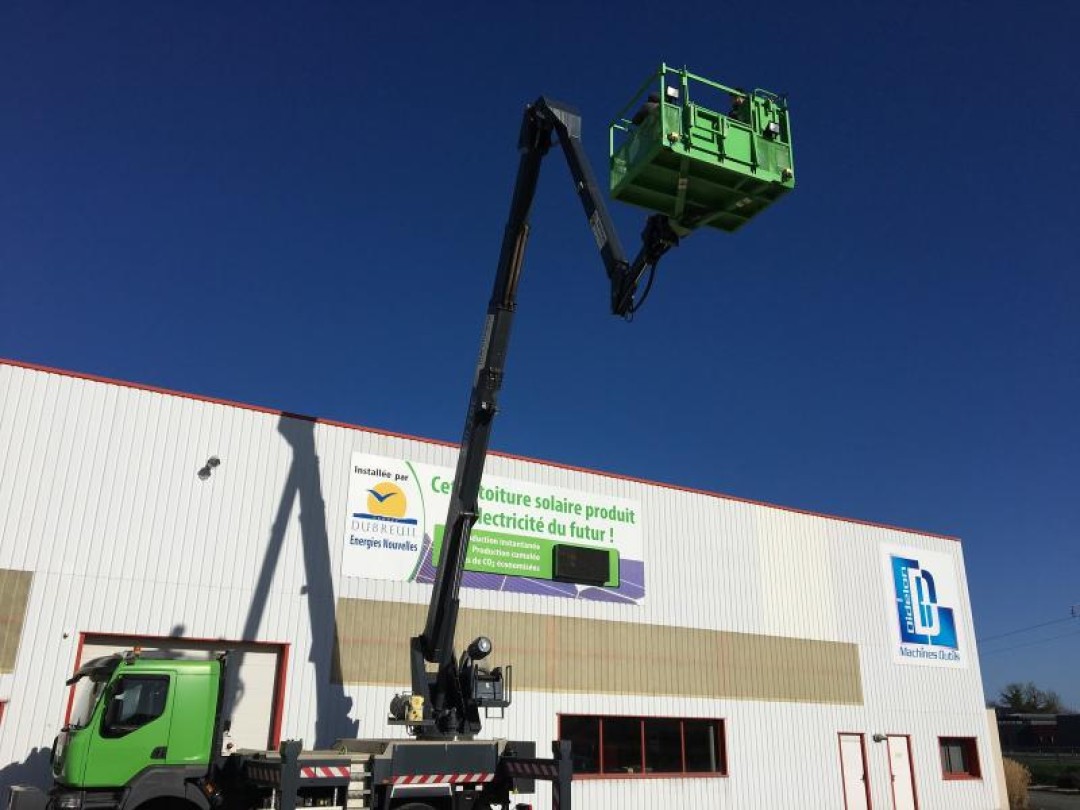 Didelon Machines Outils | camion renault RVI KERAX380 19 4x4 avec ...