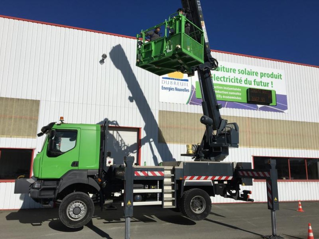 Didelon Machines Outils | camion renault RVI KERAX380 19 4x4 avec ...